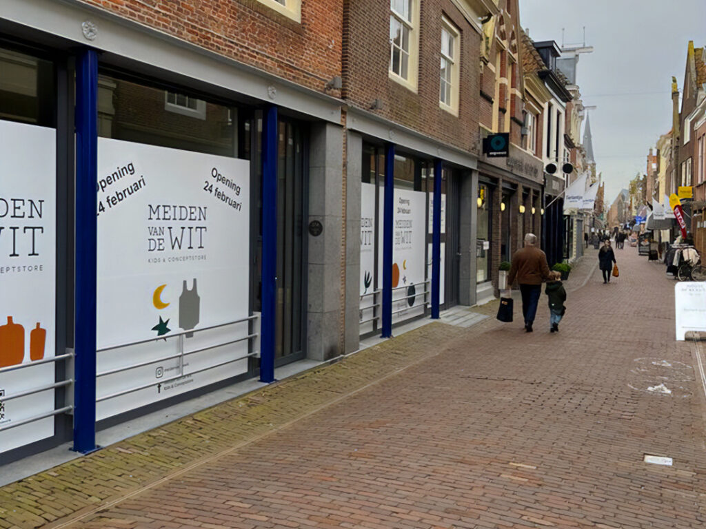 Meiden van De Wit opent tweede winkel in Enkhuizen’s binnenstad: Ontdek ...